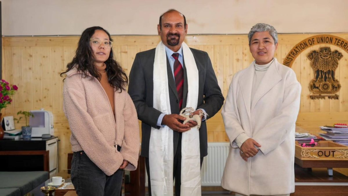 Padma Angmo extends warm farewell to Prof Ashok K Sharma - Indus Dispatch