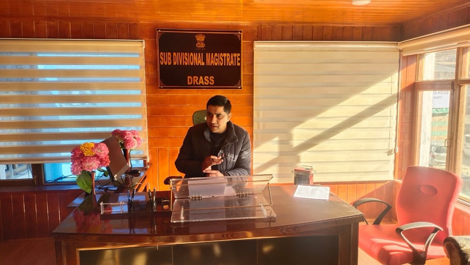 SDM chairs meeting with Su Divisional Officers - Indus Dispatch