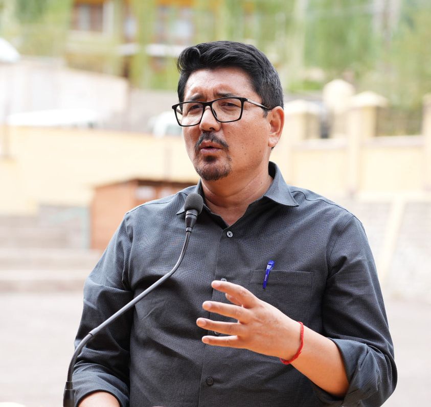 CEC Leh Tashi Gyalson applauds SC Verdict on Article 370 Abrogation ...