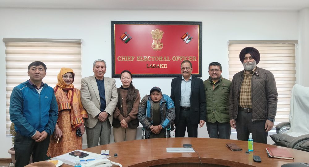 CEO Ladakh chairs meeting with State SVEEP Icon and District SVEEP ...