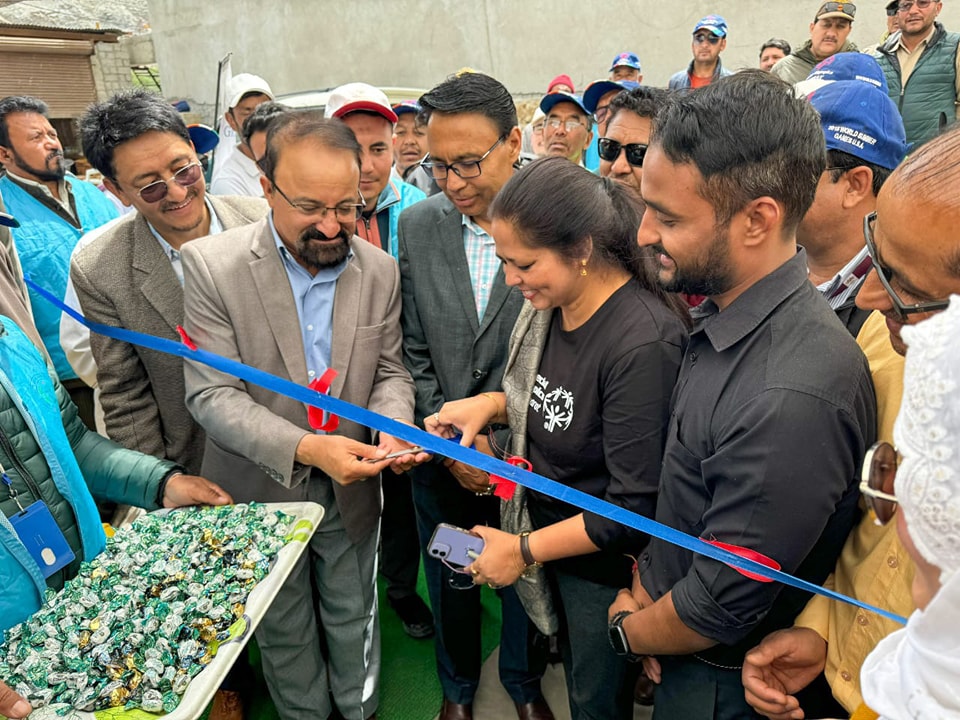 CEC Akhoon inaugurates Medi Fest Camp at Baqirya Health Care - Indus ...